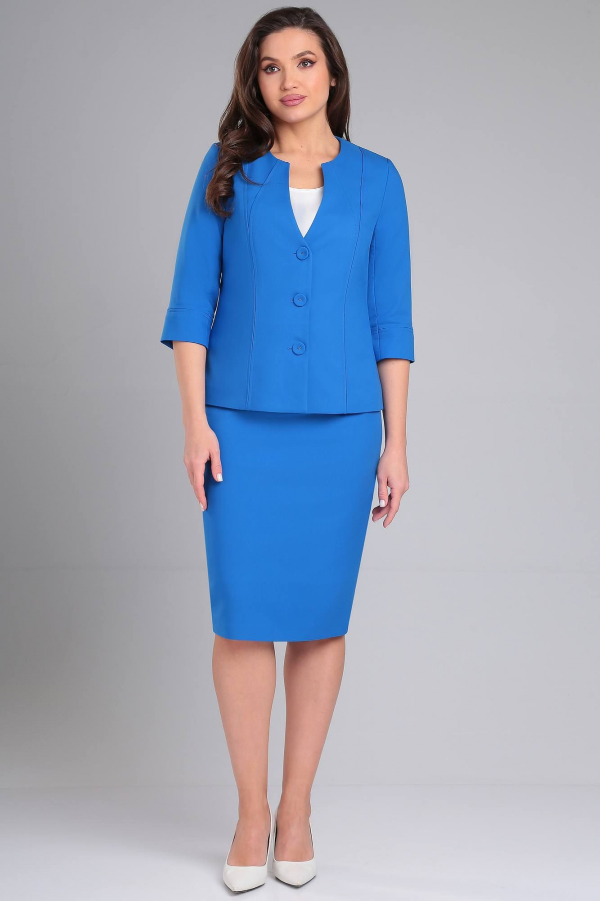 Голубой жакет, юбка и топ в деловом стиле из текстиля LeNata 31318 лазурный купить за 9826₽