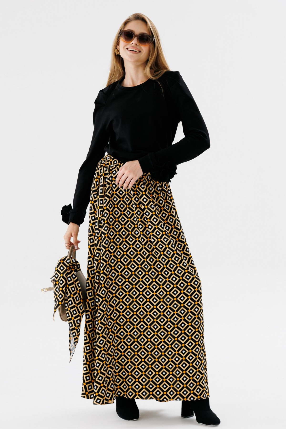 NikVa 559-1 ромбы_апельсин | Юбка NikVa купить за 6606₽