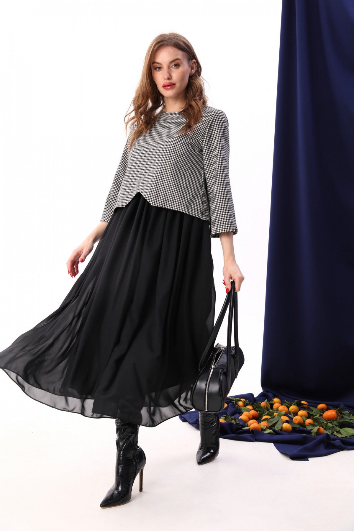 NikVa 740-10 чёрный+чёрно-белая гус лапка | Платье NikVa купить за 302.87BYN