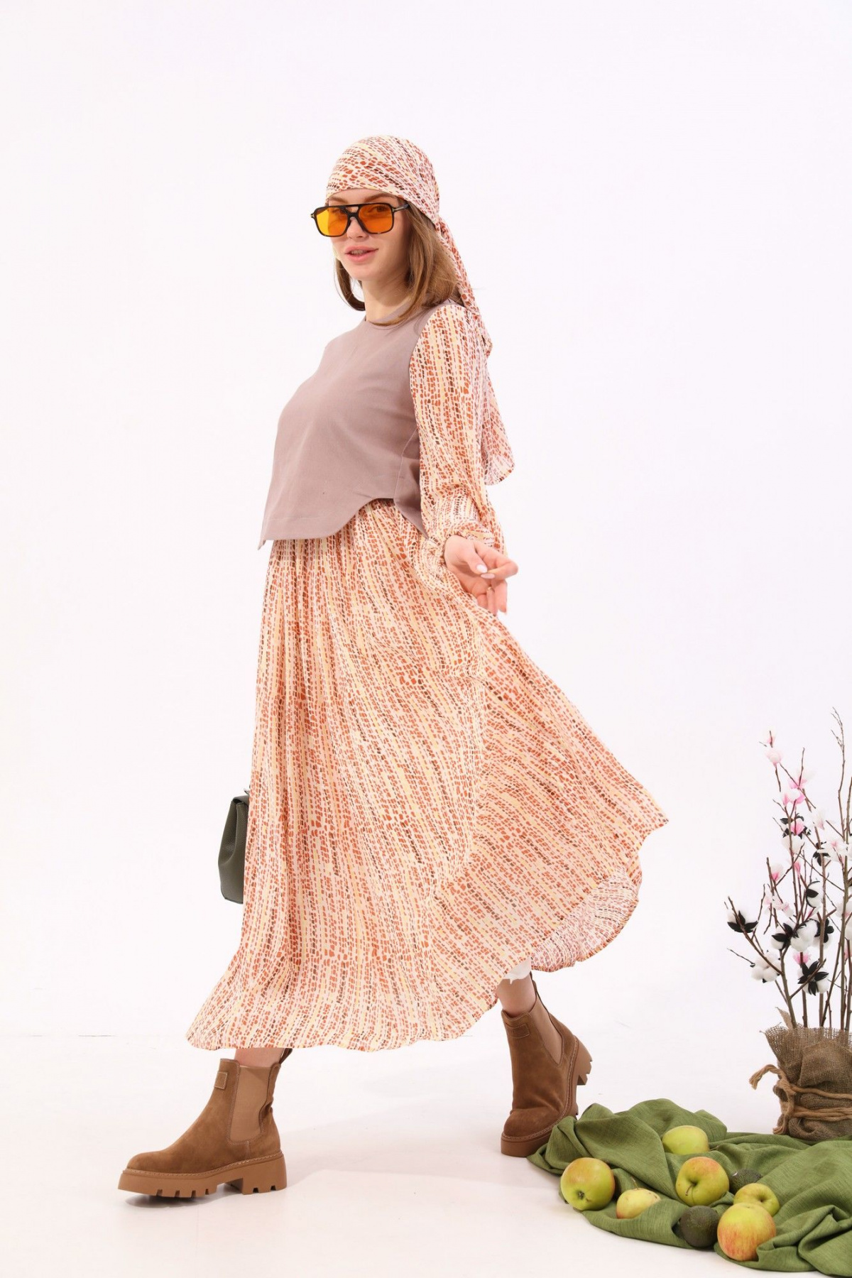 Платье макси комбинированное джинсовое и шифоновое NikVa 740.13 песочный купить за 364.57BYN