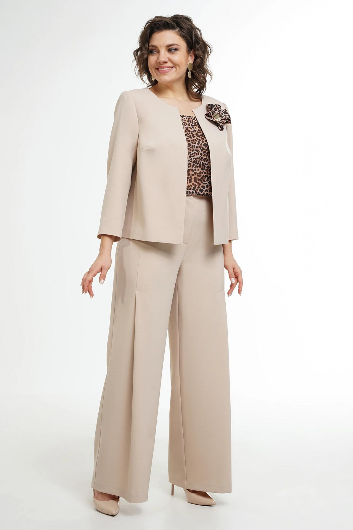 Alani Collection 2197 беж | Женский костюм Alani Collection купить за 8819₽